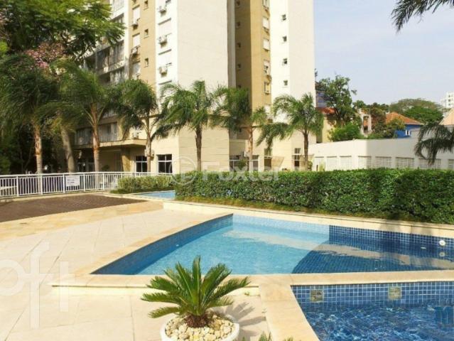 Apartamento com 3 dormitórios em Canoas