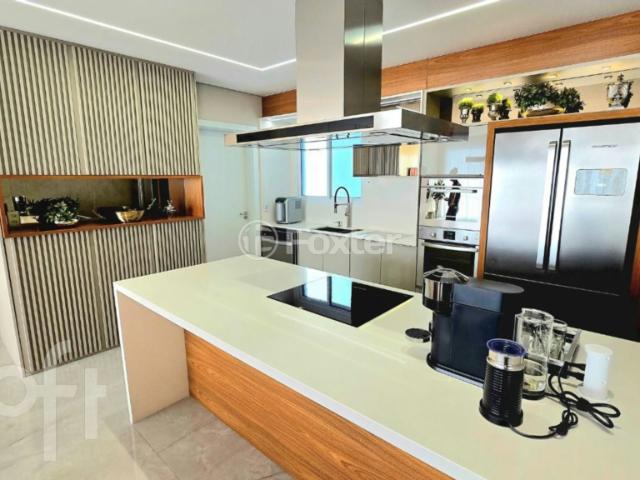Apartamento com 3 dormitórios em Canoas