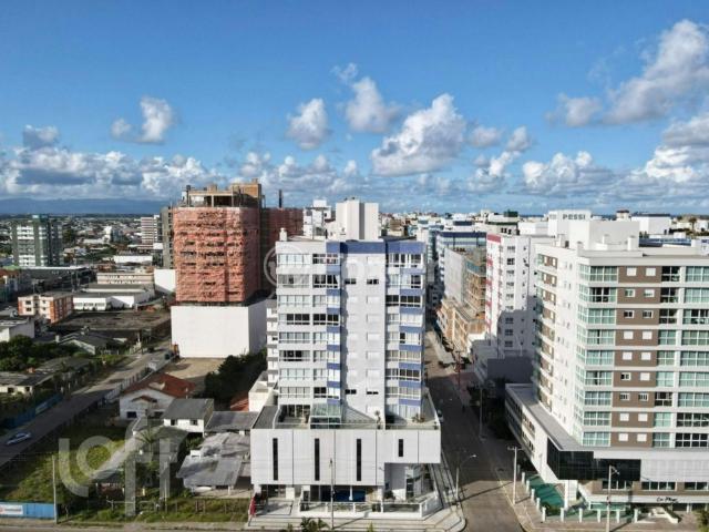 Apartamento com 3 dormitórios em Capão da Canoa