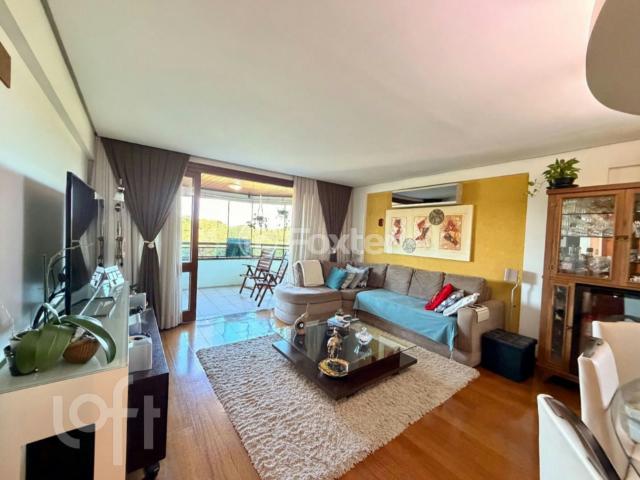 Apartamento com 3 dormitórios em Esteio