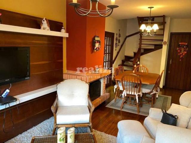 APARTAMENTO COM 3 DORMITÓRIOS EM GRAMADO