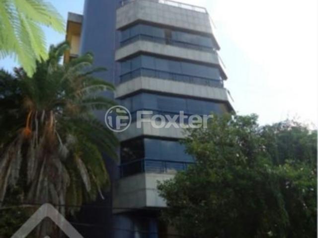 Apartamento com 3 dormitórios em Porto Alegre