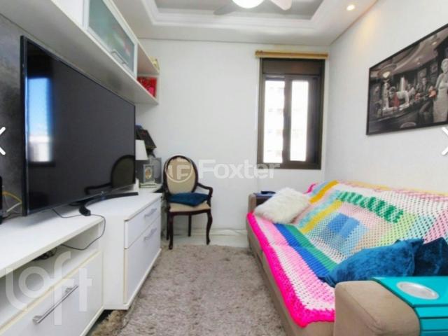 Apartamento com 3 dormitórios em Porto Alegre