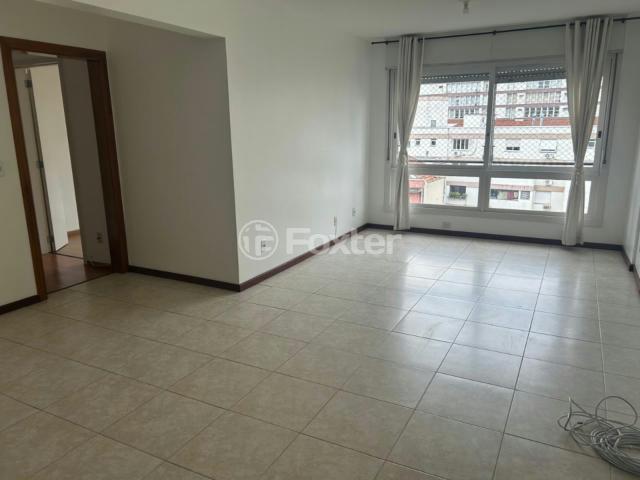 Apartamento com 3 dormitórios em Porto Alegre