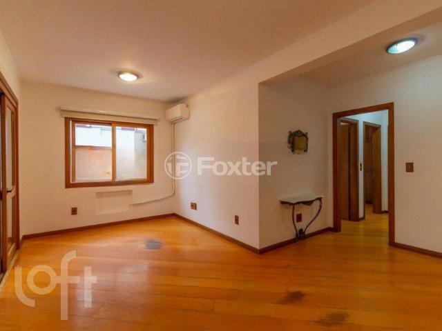 Apartamento com 3 dormitórios em Porto Alegre
