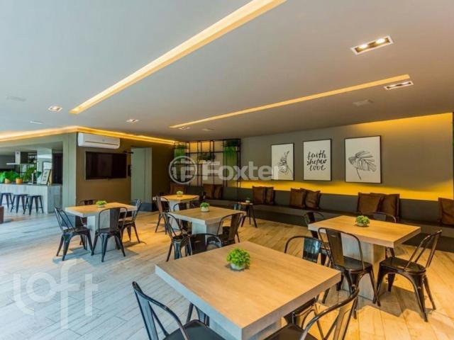 Apartamento com 3 dormitórios em Porto Alegre