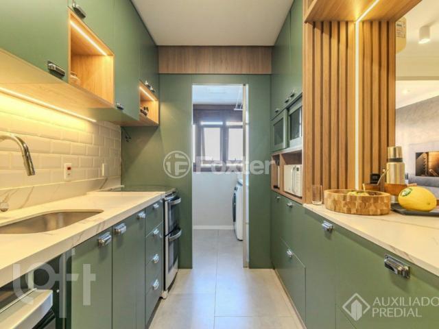 Apartamento com 3 dormitórios em Porto Alegre