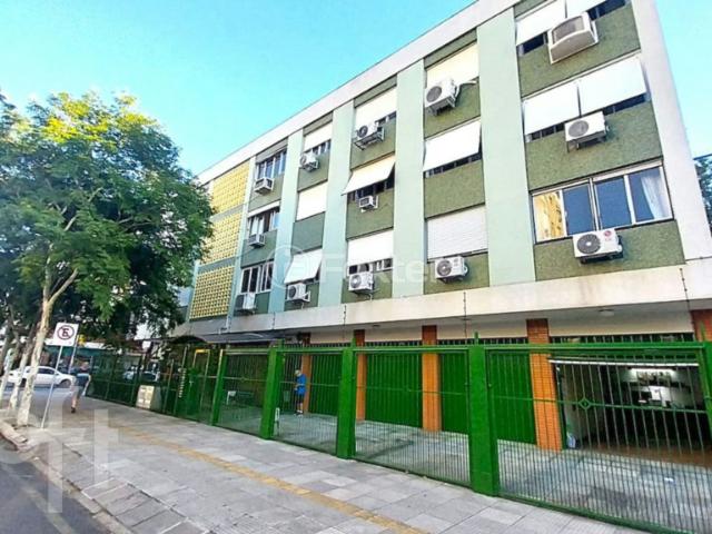 Apartamento com 3 dormitórios em Porto Alegre
