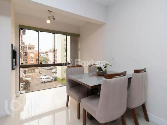 Apartamento com 3 dormitórios em Porto Alegre