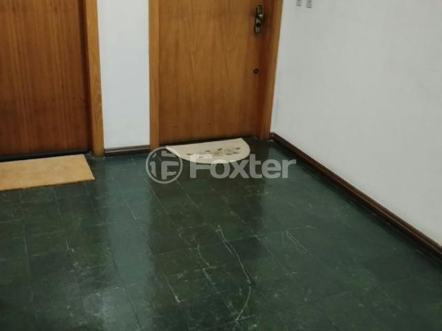 Apartamento com 3 dormitórios em Porto Alegre