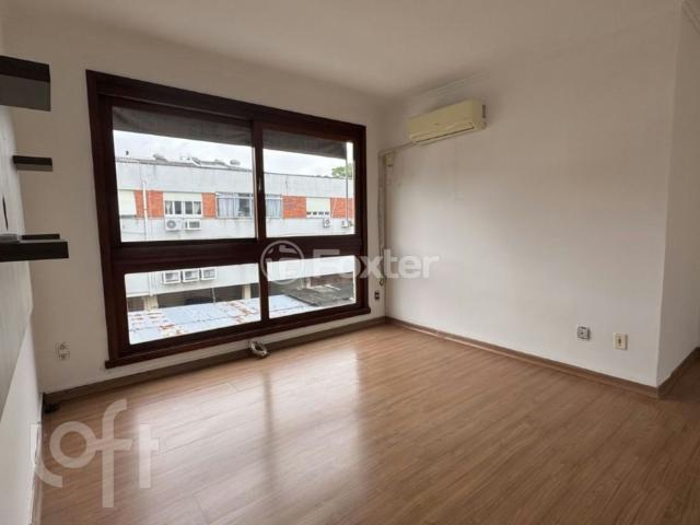 Apartamento com 3 dormitórios em Porto Alegre