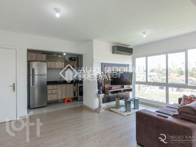 Apartamento com 3 dormitórios em Porto Alegre