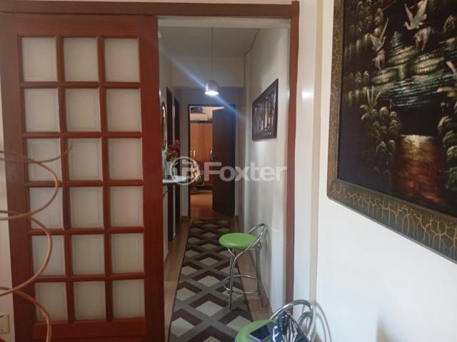 Apartamento com 2 dormitórios em Porto Alegre
