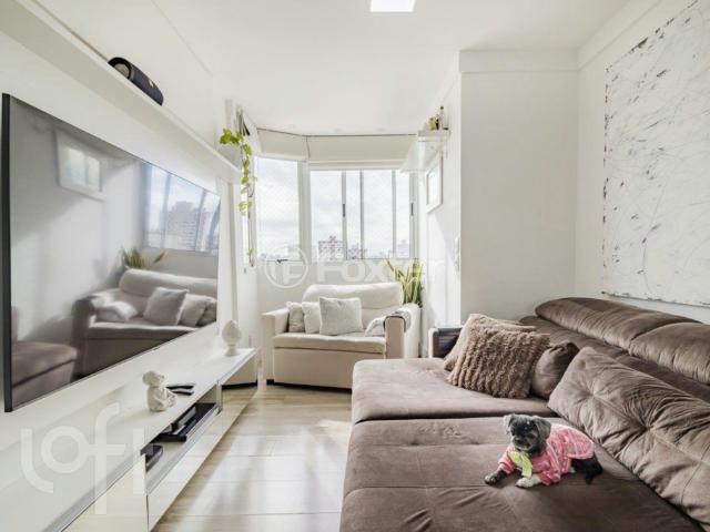 Apartamento com 3 dormitórios em Porto Alegre