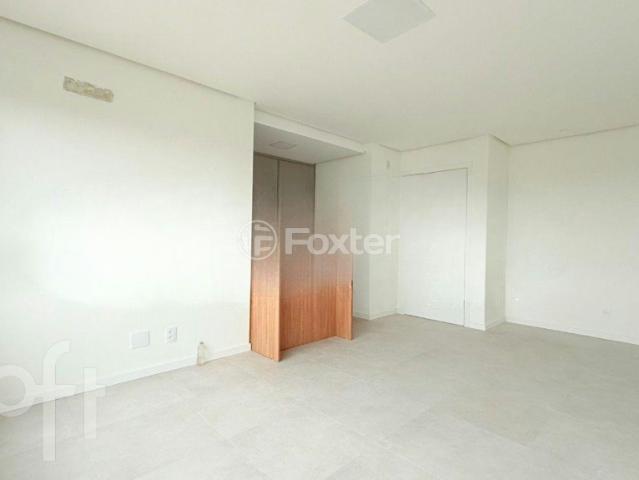 Apartamento com 3 dormitórios em Porto Alegre