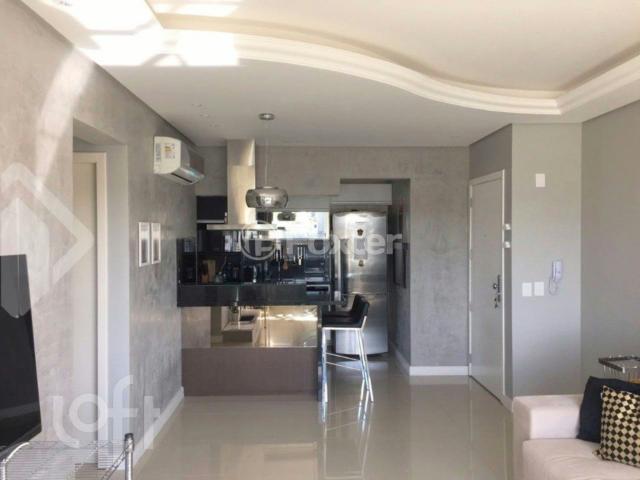 Apartamento com 3 dormitórios em Porto Alegre