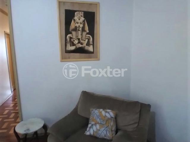 Apartamento com 3 dormitórios em Porto Alegre