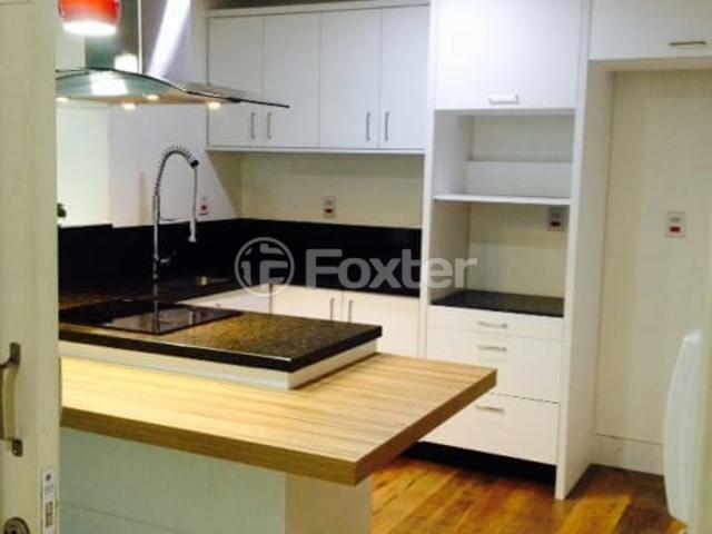 Apartamento com 3 dormitórios em Porto Alegre