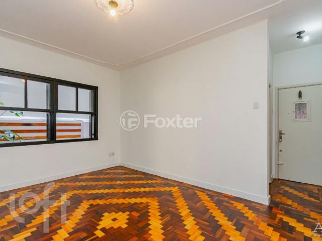 Apartamento com 3 dormitórios em Porto Alegre