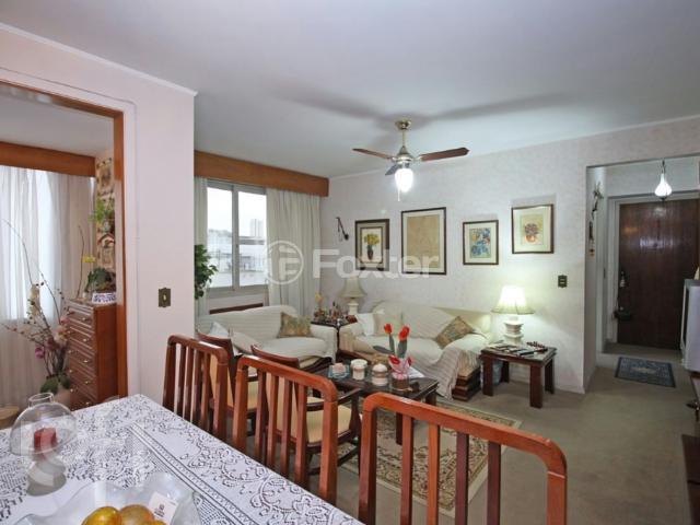 Apartamento com 3 dormitórios em Porto Alegre