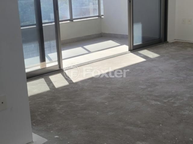 Apartamento com 3 dormitórios em Porto Alegre