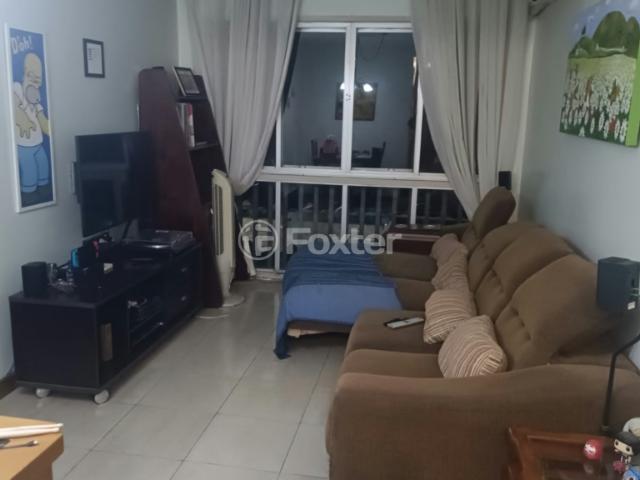 Apartamento com 3 dormitórios em Porto Alegre
