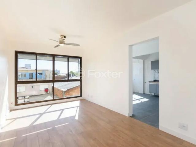 Apartamento com 3 dormitórios em Porto Alegre