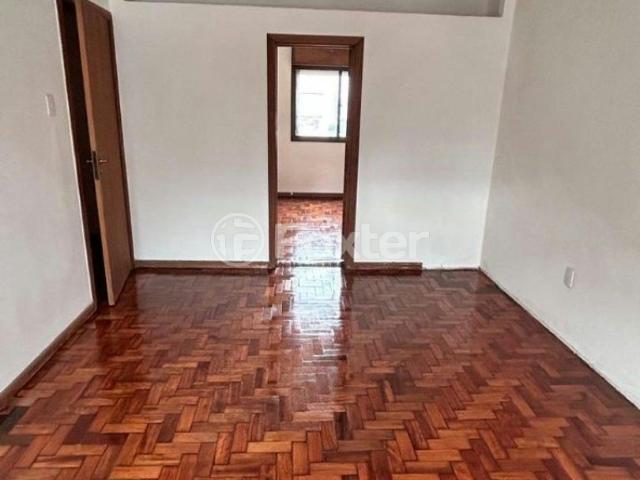 Apartamento com 3 dormitórios em Porto Alegre