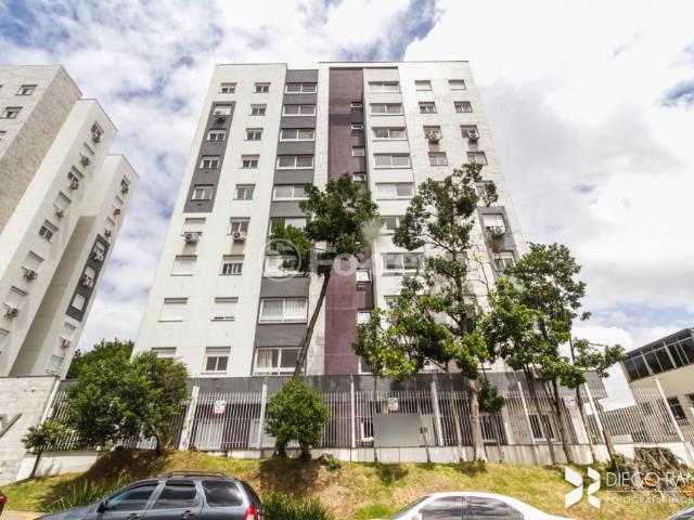 Apartamento com 3 dormitórios em Porto Alegre