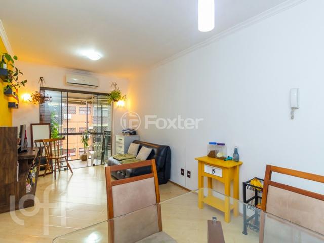 Apartamento com 3 dormitórios em Porto Alegre