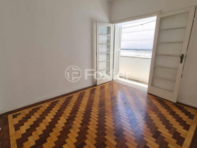 Apartamento com 3 dormitórios em Porto Alegre