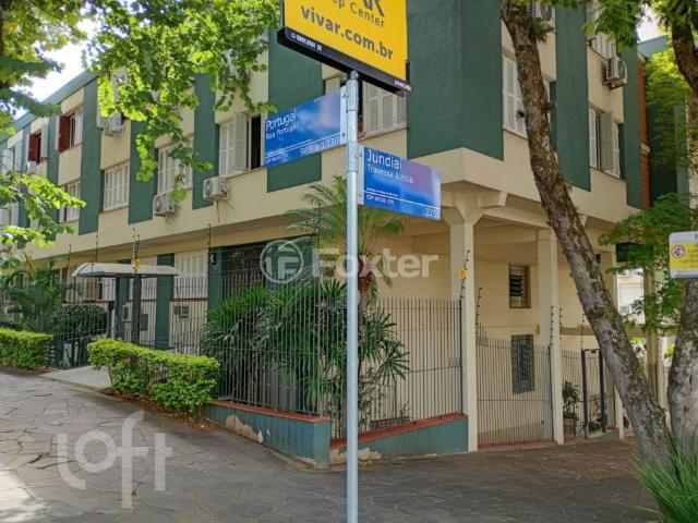 Apartamento com 3 dormitórios em Porto Alegre