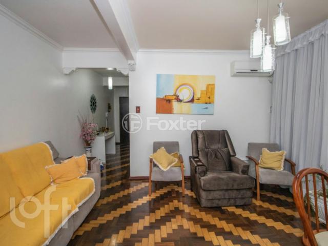Apartamento com 3 dormitórios em Porto Alegre