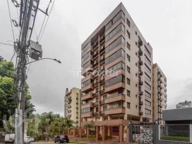 Apartamento com 3 dormitórios em Porto Alegre