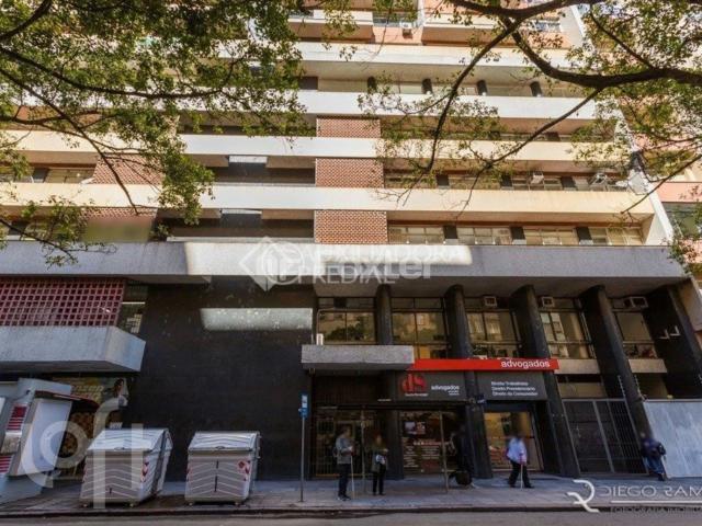Apartamento com 3 dormitórios em Porto Alegre