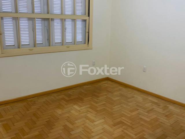 Apartamento com 3 dormitórios em Porto Alegre