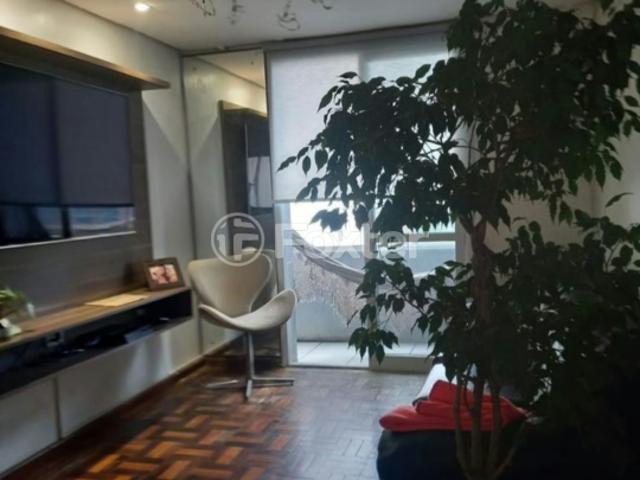 Apartamento com 3 dormitórios em Porto Alegre