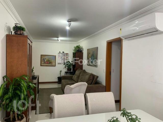 Apartamento com 3 dormitórios em Porto Alegre