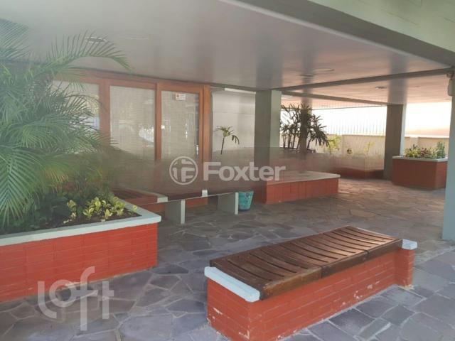 Apartamento com 3 dormitórios em Porto Alegre