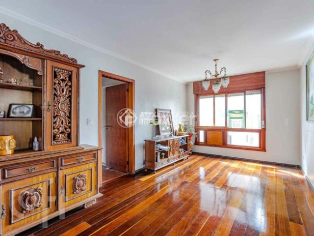 Apartamento com 3 dormitórios em Porto Alegre