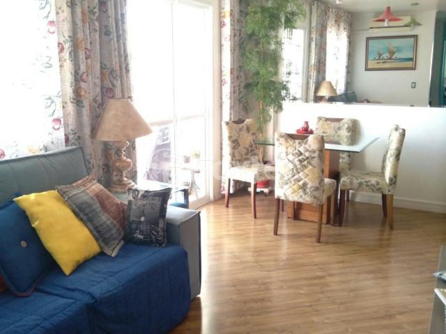 Apartamento com 3 dormitórios em Porto Alegre