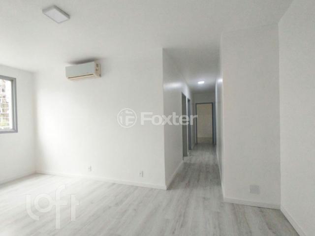 Apartamento com 3 dormitórios em Porto Alegre