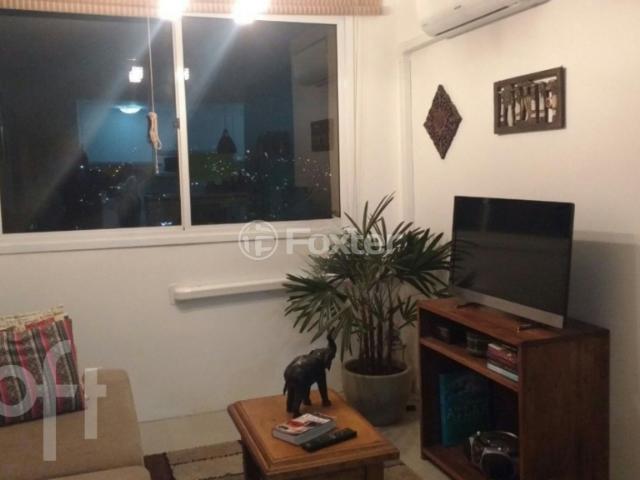 Apartamento com 3 dormitórios em Porto Alegre