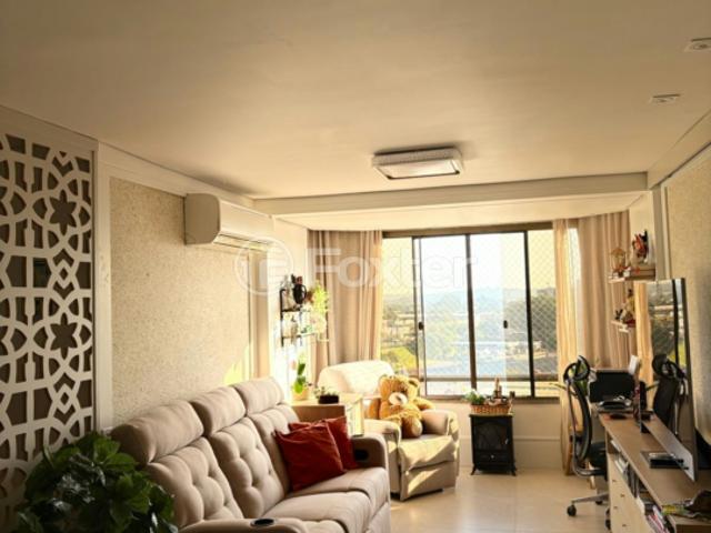 Apartamento com 3 dormitórios em Porto Alegre