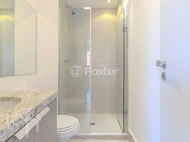 Apartamento com 3 dormitórios em Porto Alegre