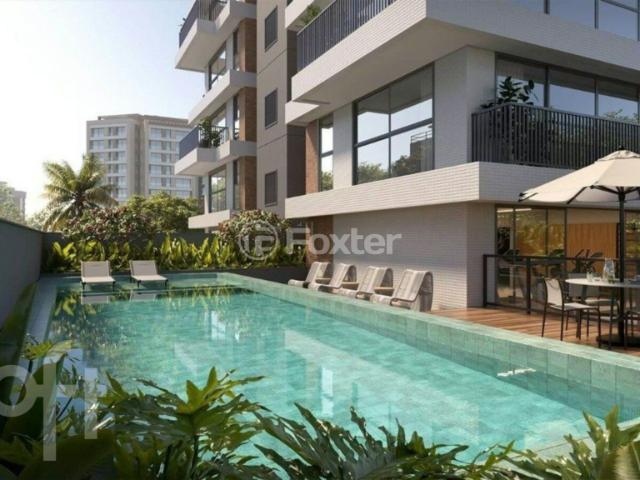 Apartamento com 3 dormitórios em Porto Alegre