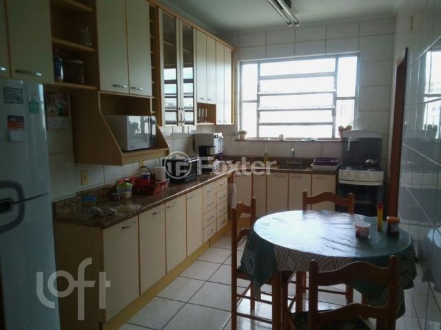 Apartamento com 3 dormitórios em Porto Alegre