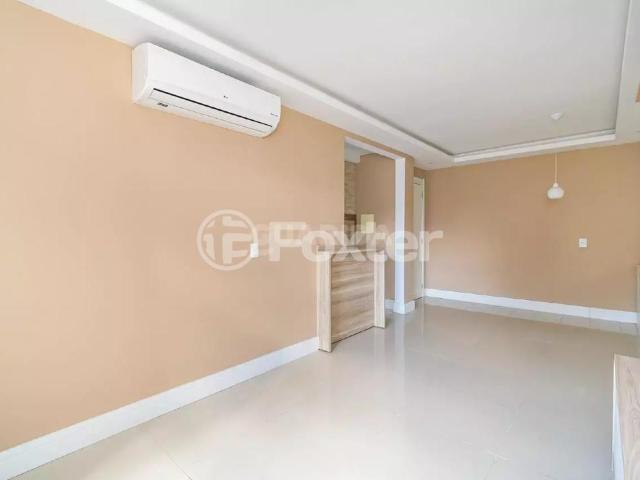 Apartamento com 3 dormitórios em Porto Alegre