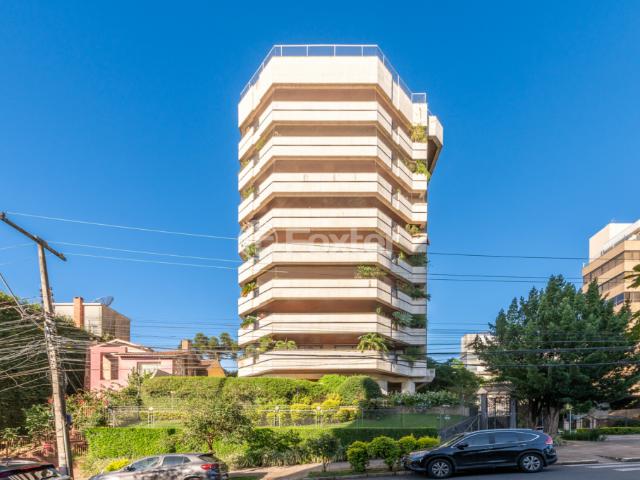 Apartamento com 3 dormitórios em Porto Alegre