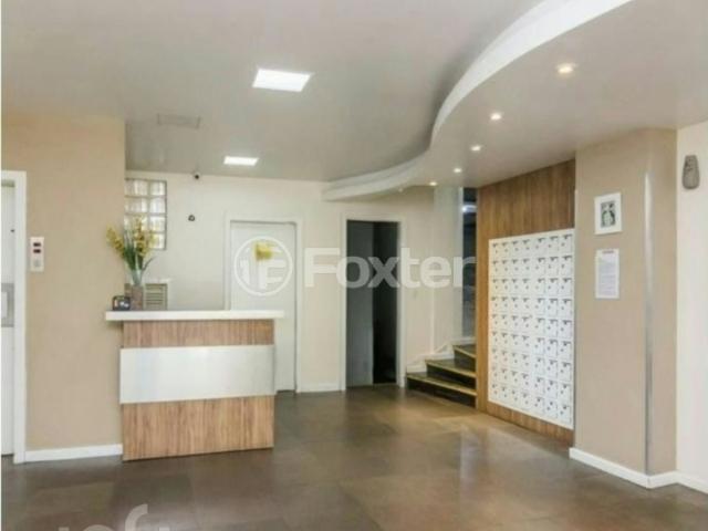 Apartamento com 3 dormitórios em Porto Alegre